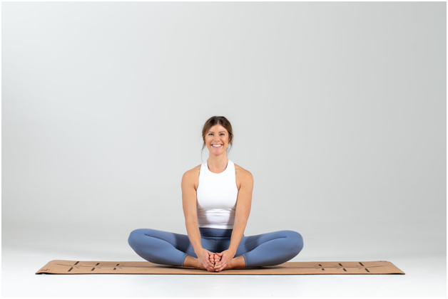 Is Butterfly Pose As Easy As It Looks? Follow This Guide For Simple To ...